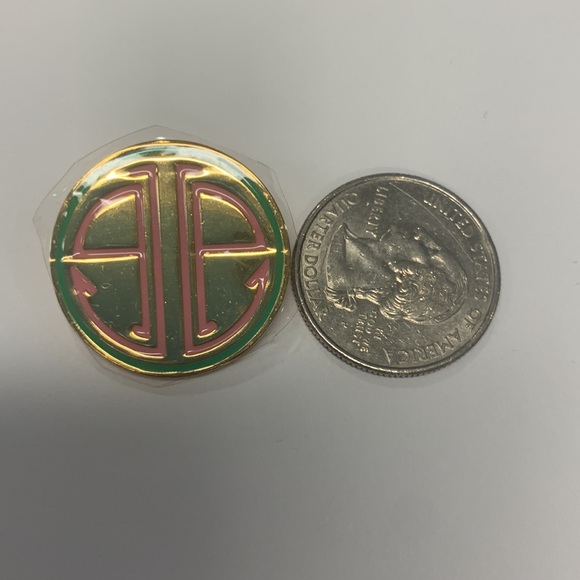 Lilly Pulitzer | Accessories | Lilly Pulitzer Logo Pin Collectible Pink ...